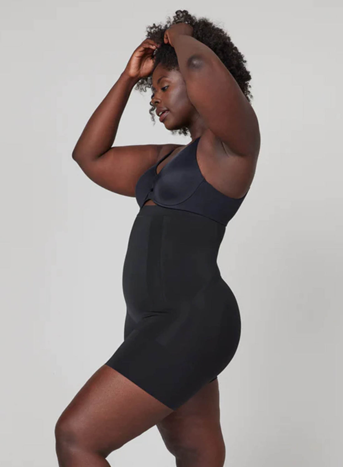Spanx: Oncore High Waisted Mid Thigh Slimmer Black – DeBra's
